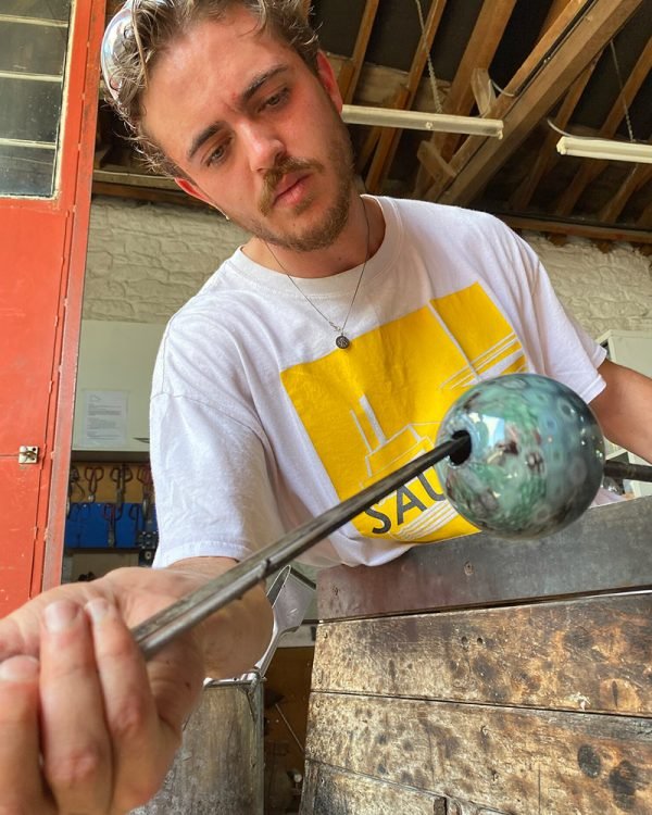 Sacha Delabre - The Glass Hub